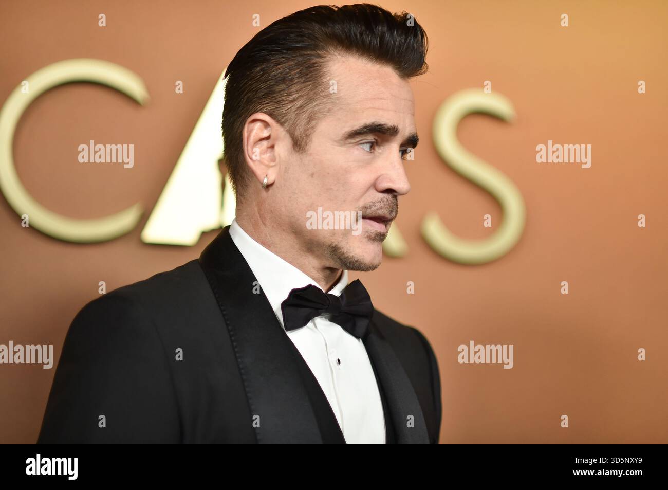 Colin Farrell arrives at the 16th Governors Awards on Sunday, Nov. 16 ...