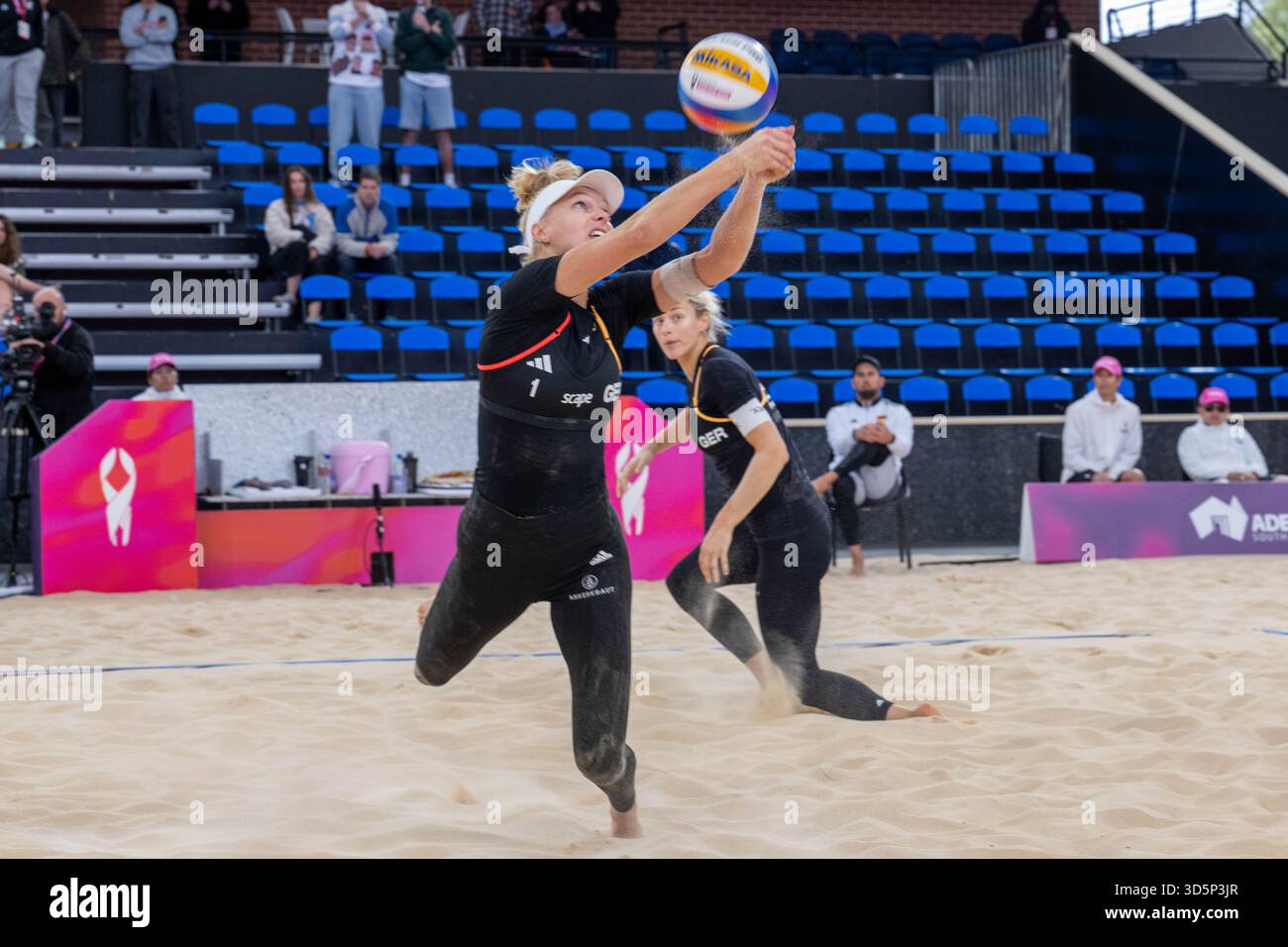 ADELAIDE, AUSTRALIA - NOVEMBER 17: Linda Bock (Player 1 - GER) during ...