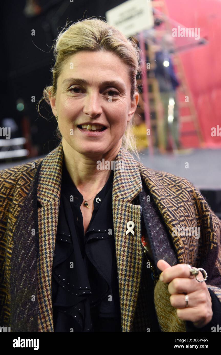 Julie Gayet during The Meeting of Bernard Cazeneuve for the French ...