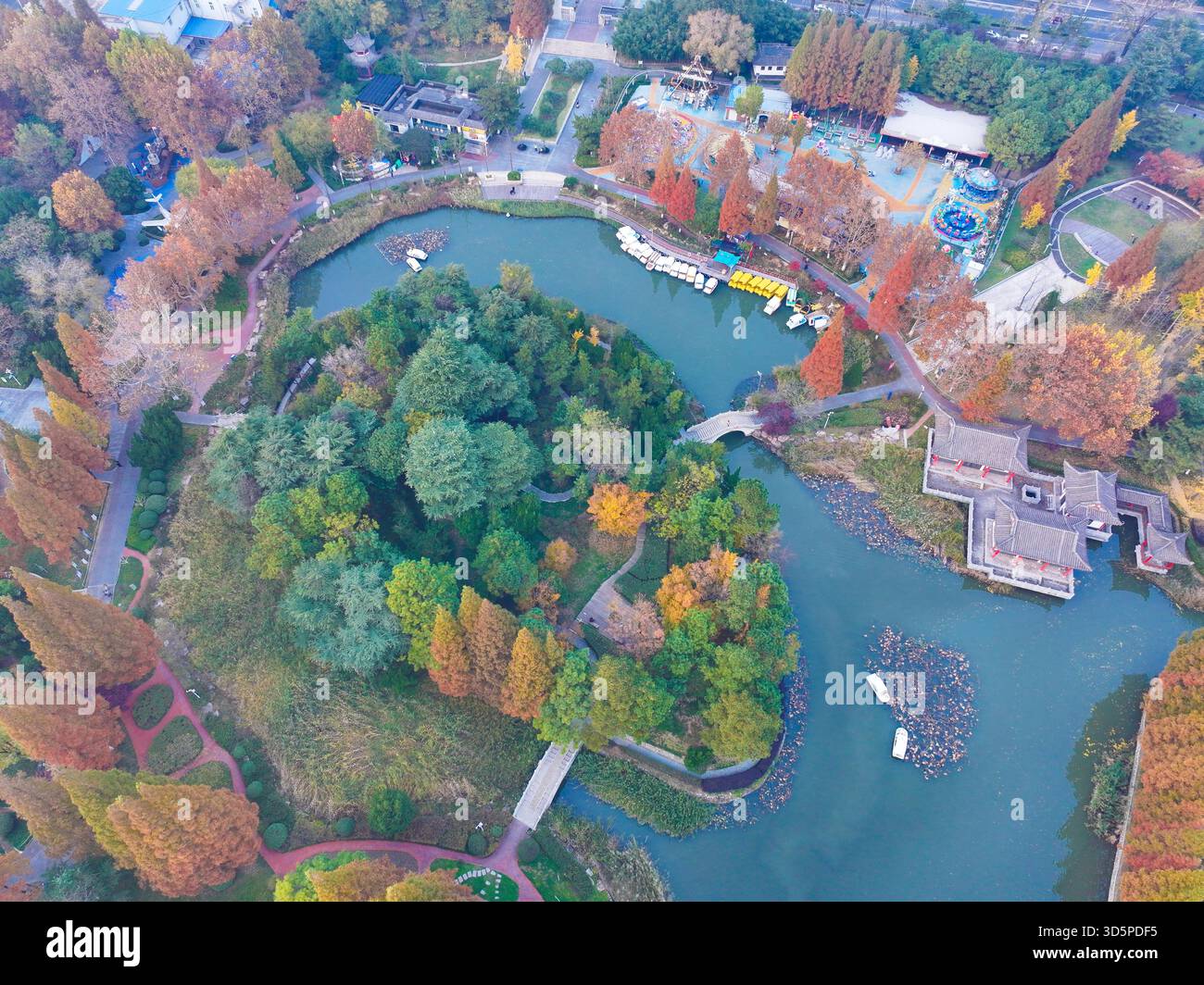 Early winter scenery at a park in Rizhao City, east China's Shandong ...