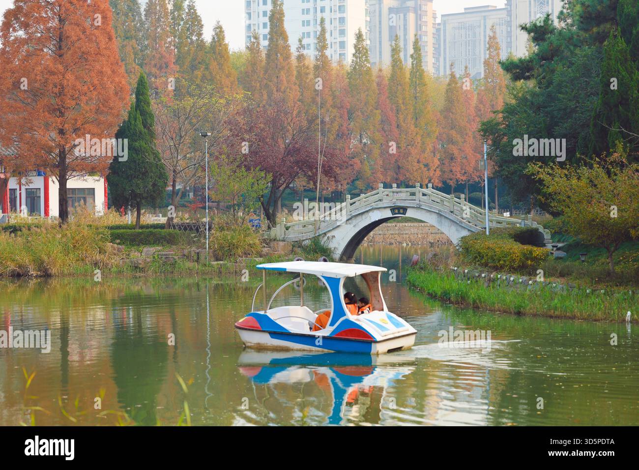 Early winter scenery at a park in Rizhao City, east China's Shandong ...