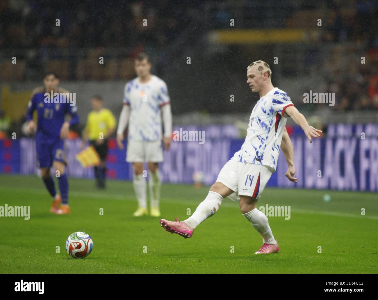 Julian Ryerson of Norway during the Fifa World Cup 2026 qualifiers ...