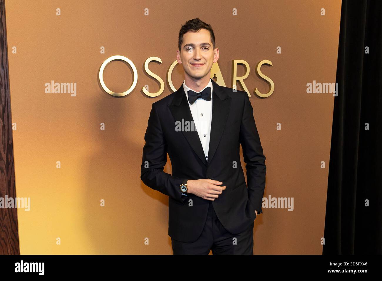 Matt Friend attends the arrivals of the 16th Governors Awards at The ...