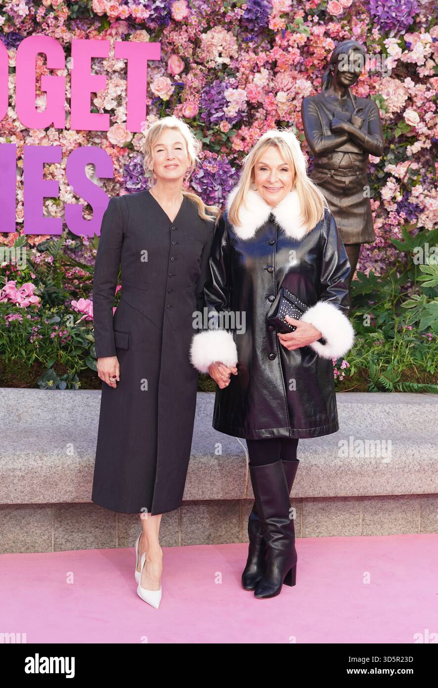 Renee Zellweger (left) and Helen Fielding attending the Bridget Jones ...