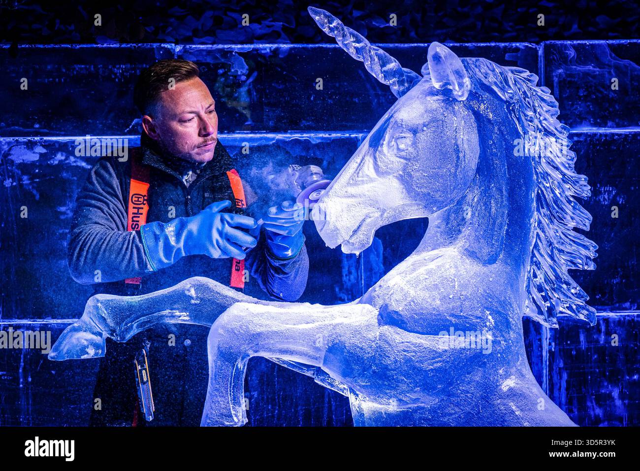 Jack Hackney from Hamiltons Ice Sculptors puts finishing touches on a ...