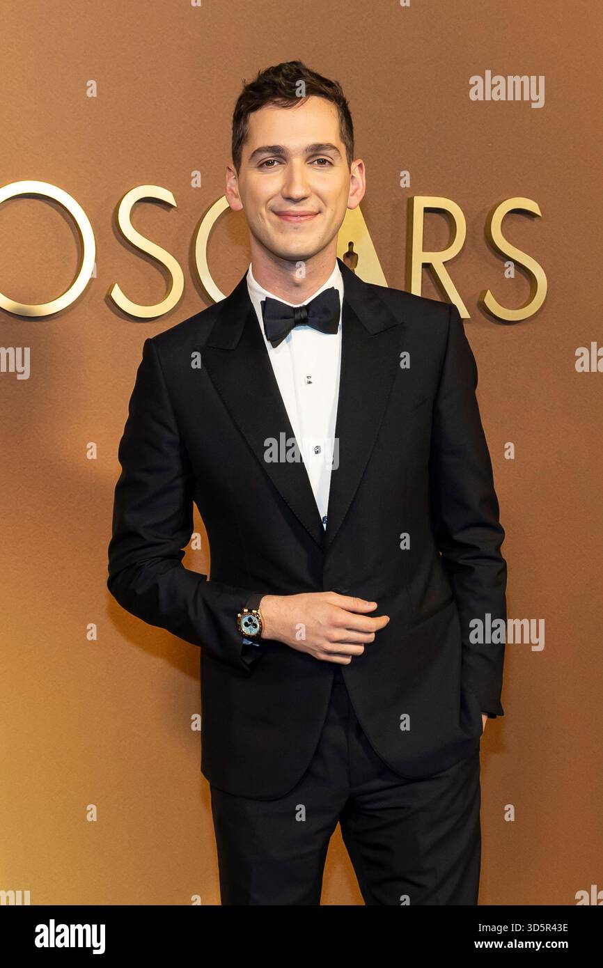 Matt Friend attends the arrivals of the 16th Governors Awards at The ...