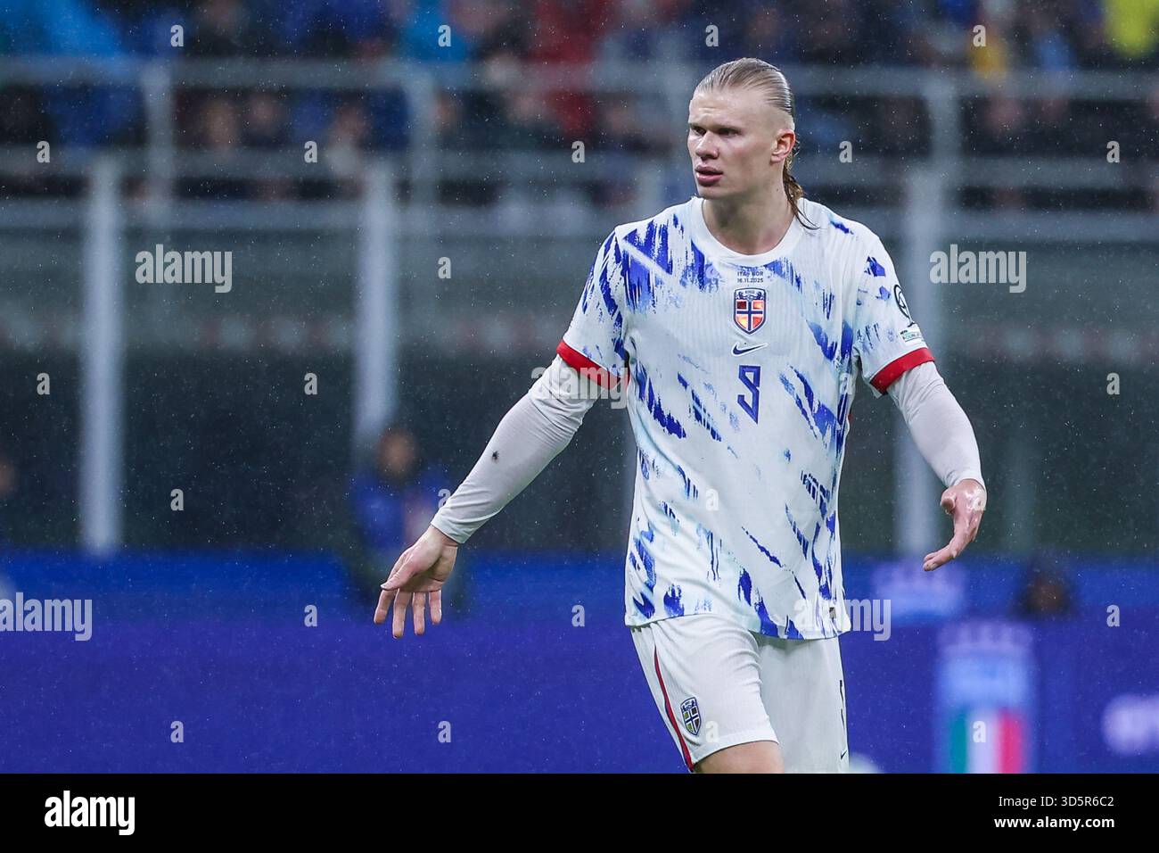 Erling haaland norway fifa uefa hi-res stock photography and images - Alamy