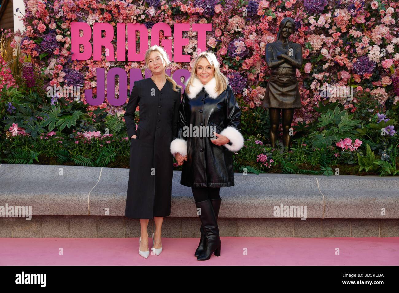 Renee Zellweger, left, and writer Helen Fielding pose for photographers ...