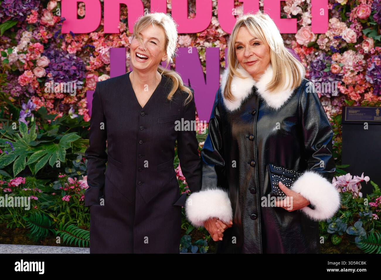 Renee Zellweger, left, and writer Helen Fielding pose for photographers ...