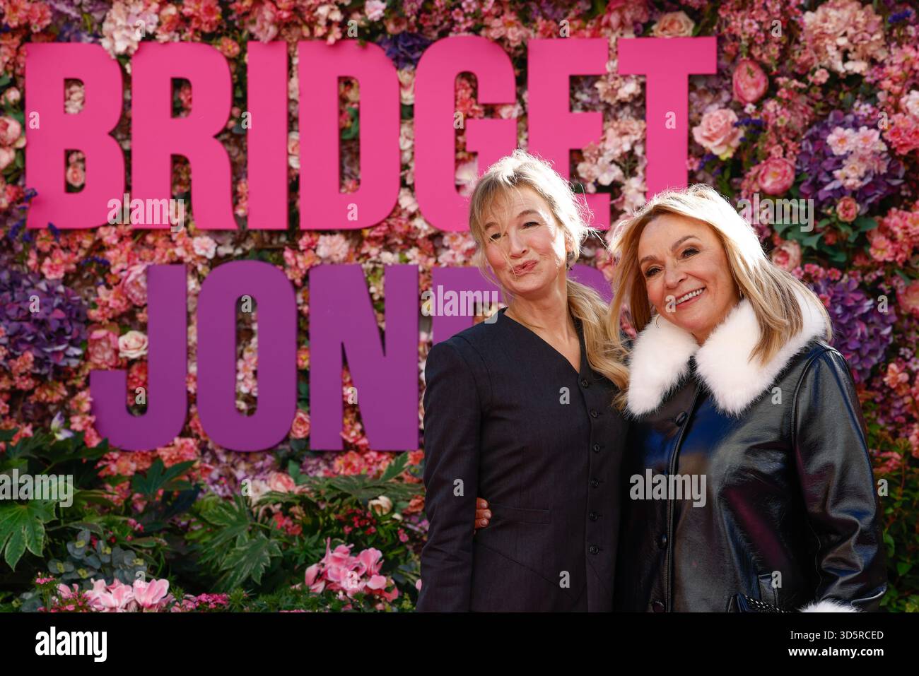 Renee Zellweger, left, and writer Helen Fielding pose for photographers ...