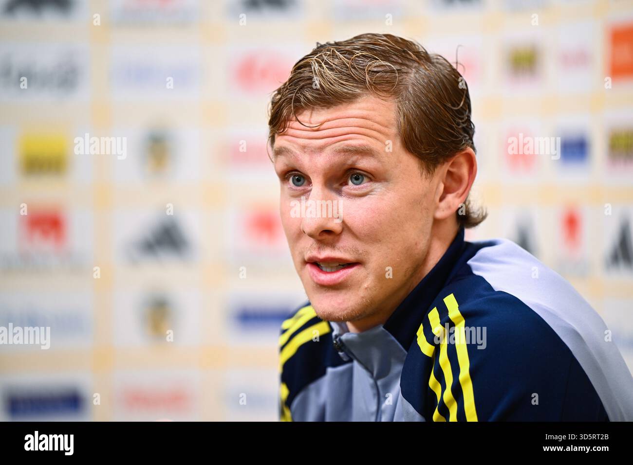 STOCKHOLM, SWEDEN 20251117Swedish national team captain Graham Potter ...