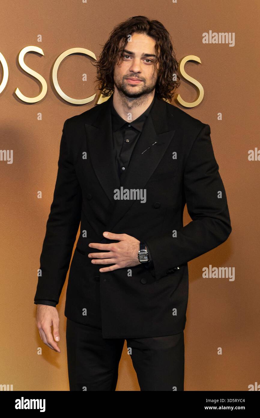 Noah Centineo attends the arrivals of the 16th Governors Awards at The ...