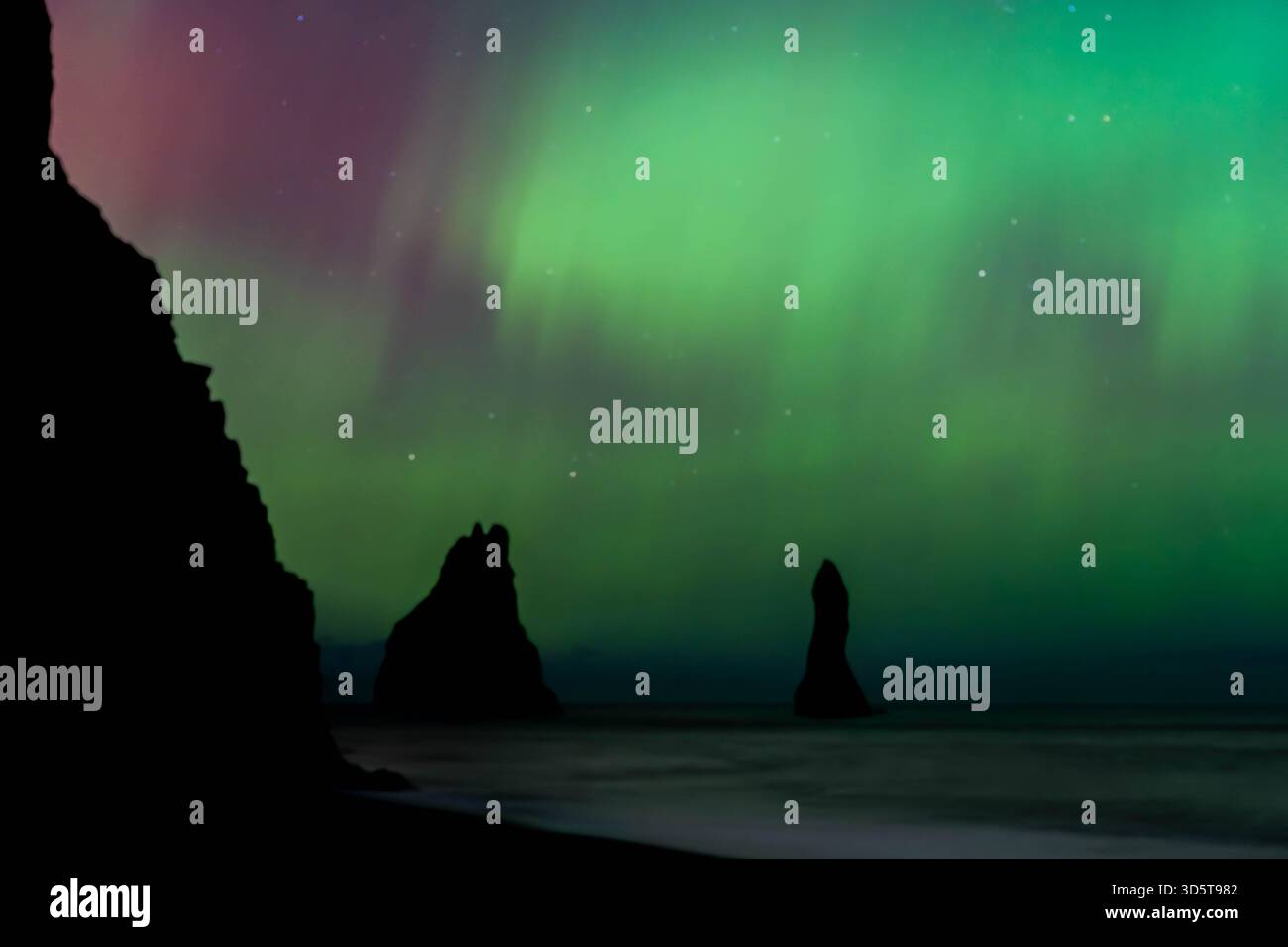 Aurora borealis observed over Vík, Iceland, with visible green bands ...