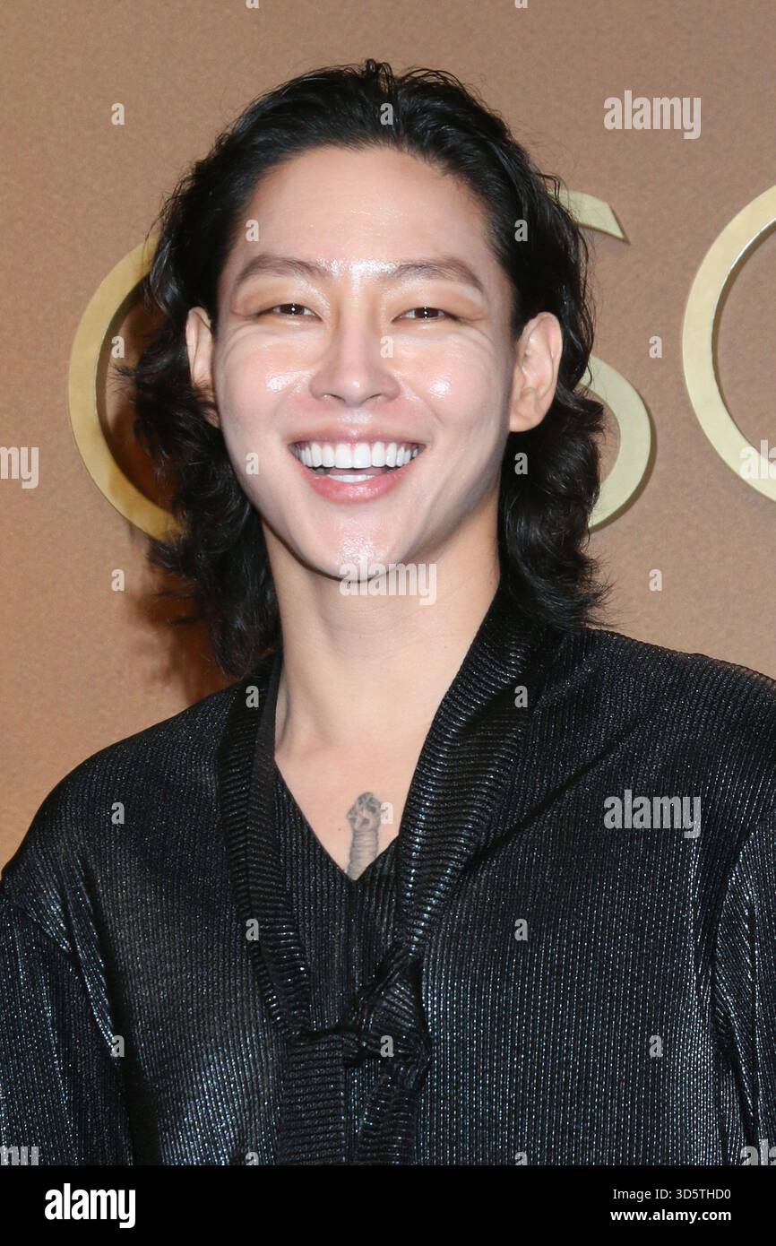 Los Angeles, USA. 16, November, 2025. Pictured left to right, Kim Woosung at the 2025 Governors ...