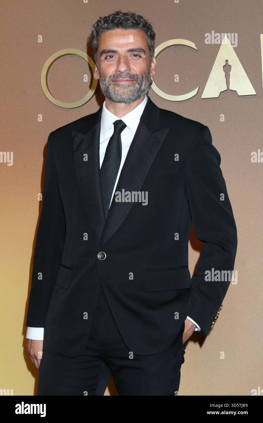 November 16, 2025, Los Angeles, Ca, USA: LOS ANGELES - NOV 16: Oscar ...