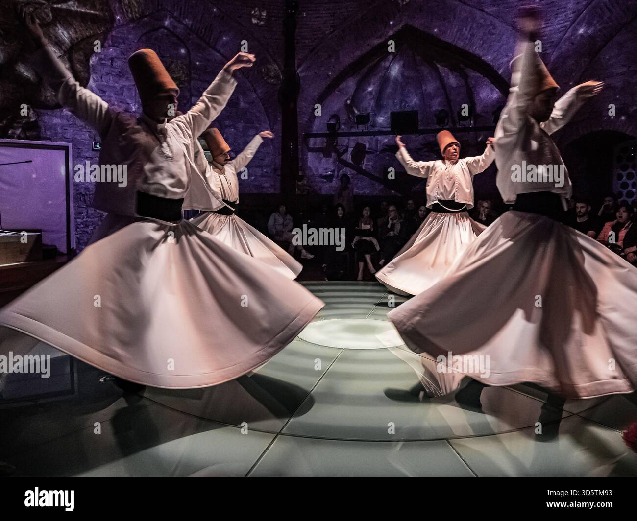 Sufi Whirling Dervishes of Istanbul Stock Photo - Alamy