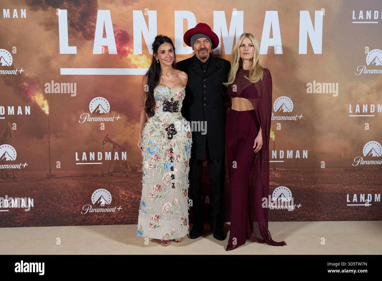 Demi Moore, Billy Bob Thornton, Ali Larter pose for photographers upon ...