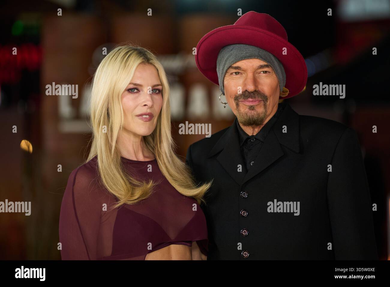 Ali Larter, left, and Billy Bob Thornton pose for photographers upon ...
