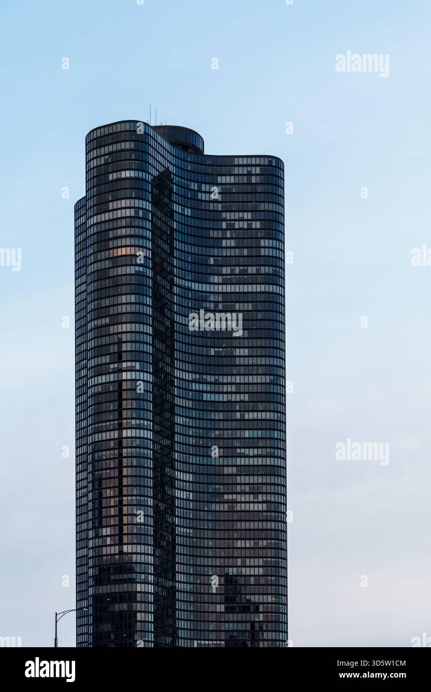 Chicago, USA - April 13, 2025: Iconic Lake Point Tower skyscraper in ...