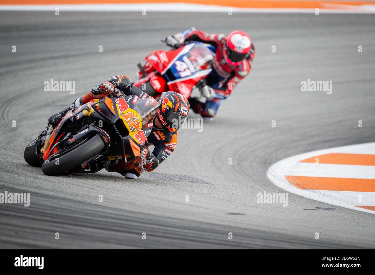 Maverick vinales red bull ktm tech3 hi-res stock photography and images ...