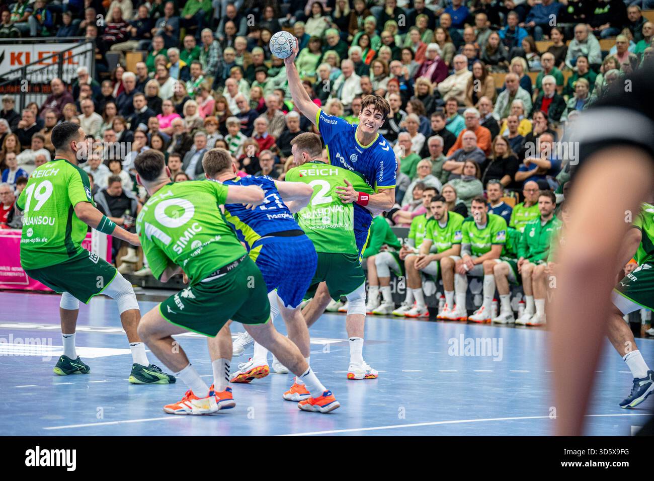 Julian Köster (VfL Gummersbach, 7), Kristjan Horzen (VfL Gummersbach ...