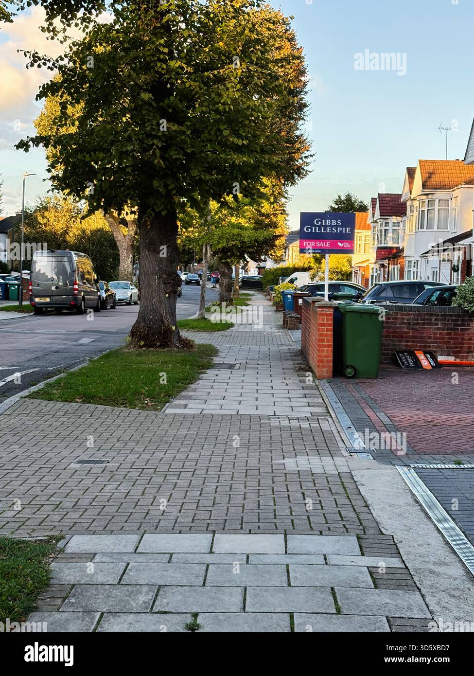 Gibbs green estate hi-res stock photography and images - Alamy