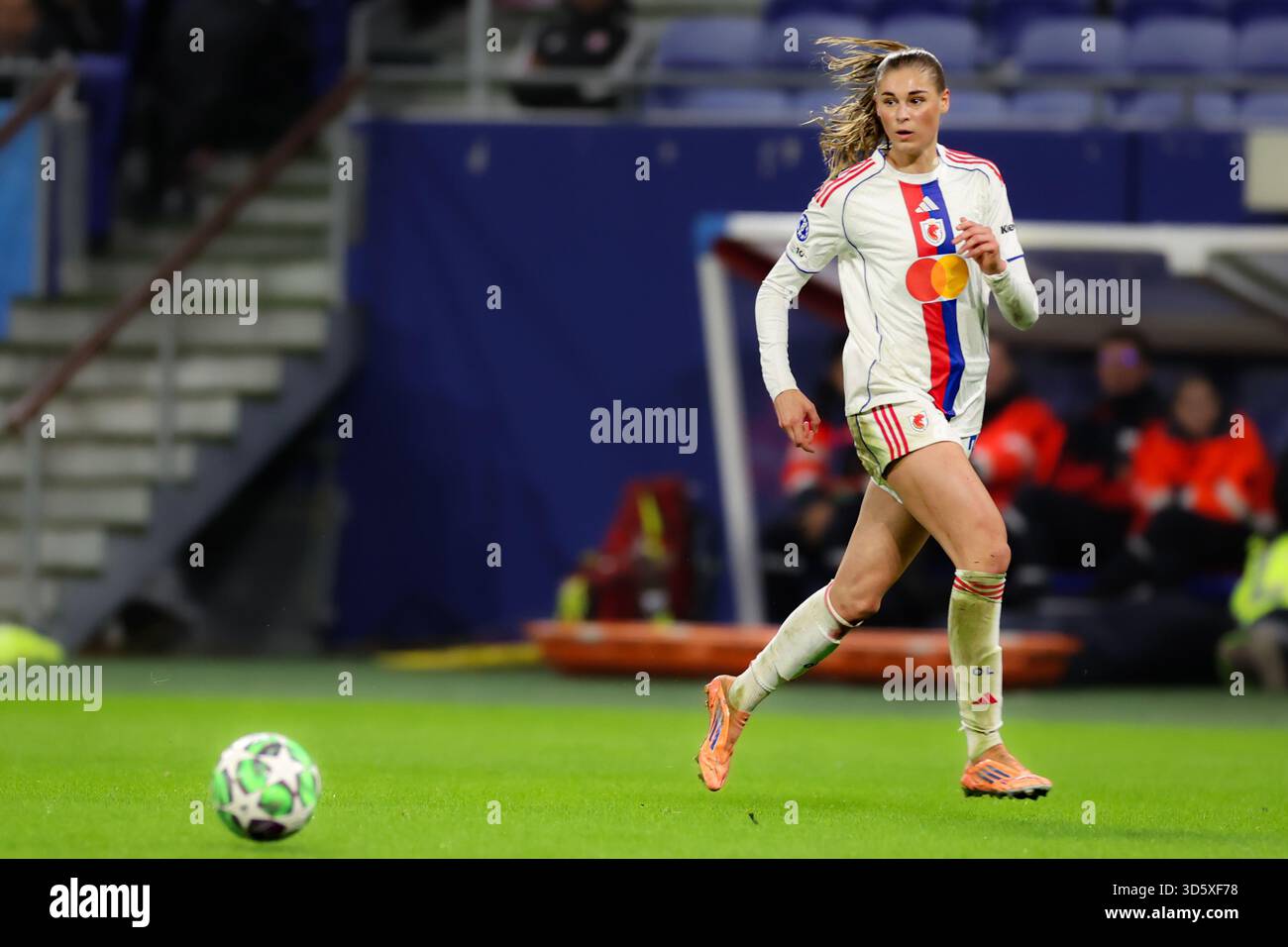 Lyon, France, November 11th 2025: During the UEFA Womens Champions ...