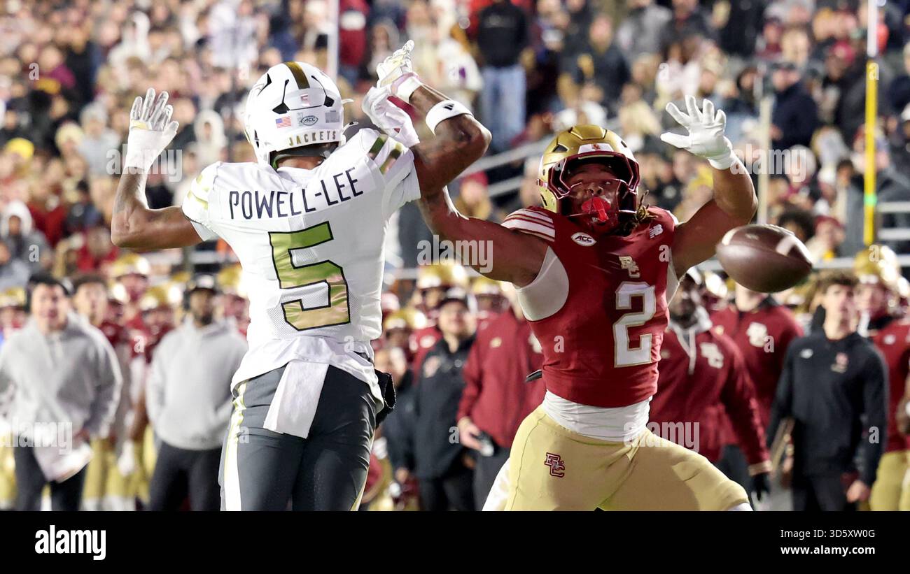 Boston College running back Turbo Richard (2) and Georgia Tech ...