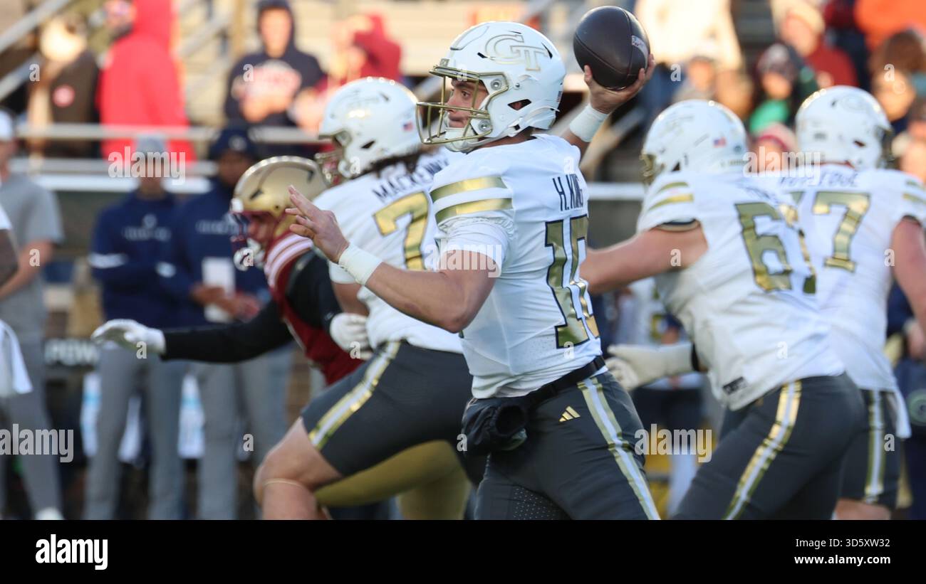 Georgia Tech quarterback Haynes King (10) during an NCAA college ...