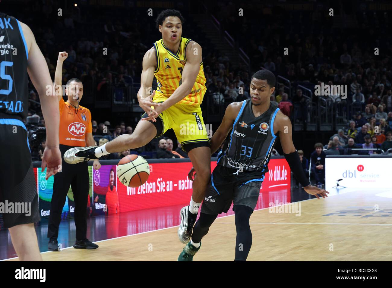 November 17, 2025, Uber Arena, Berlin, DEU, Cup Quarterfinals, ALBA vs ...