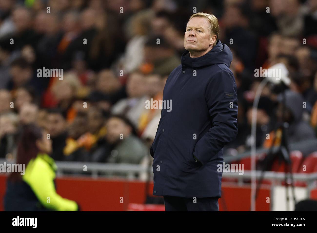 AMSTERDAM - Netherlands coach Ronald Koeman during the World Cup ...