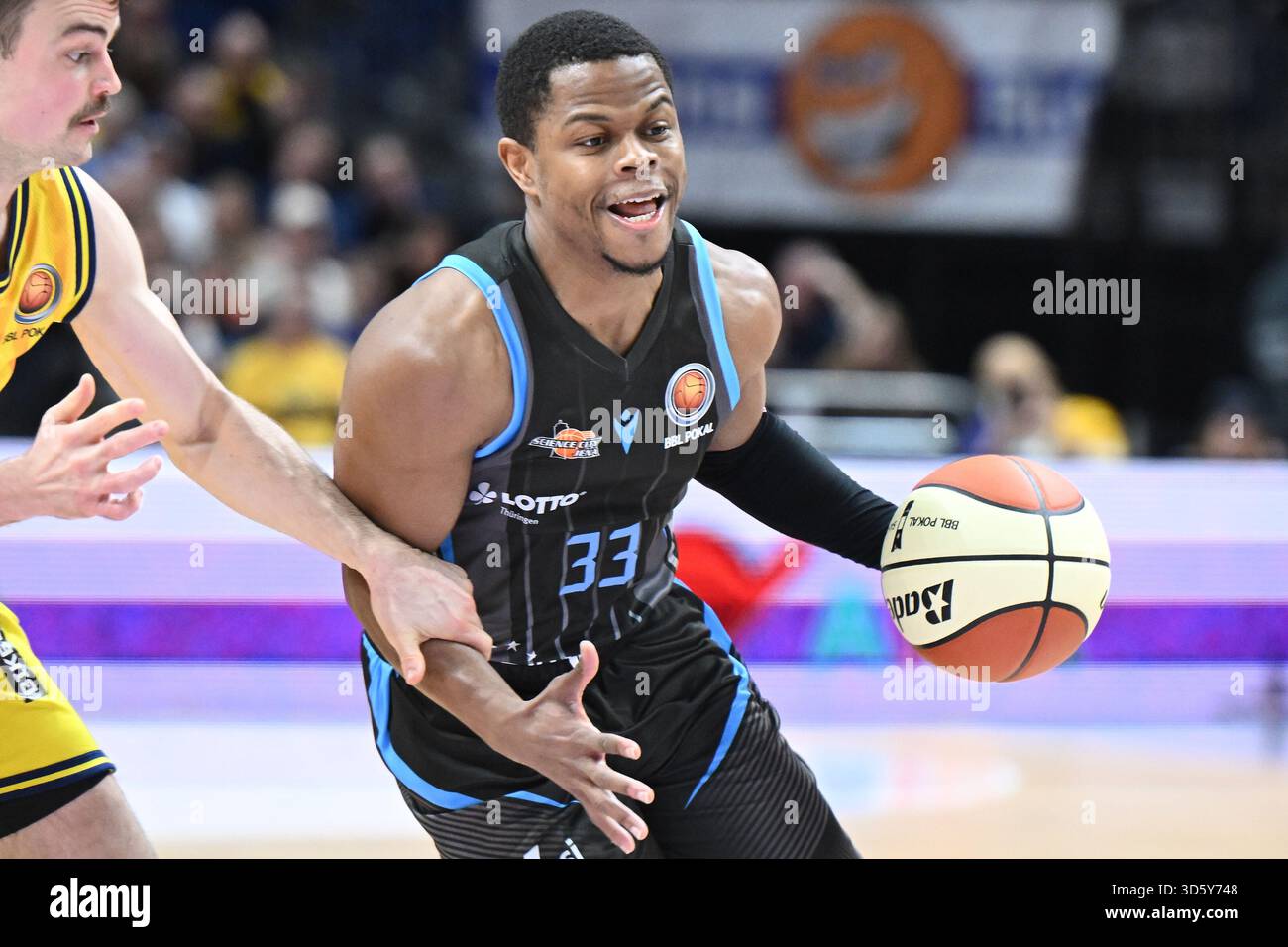 Eric Washington (Science City Jena, #33) GER, Alba Berlin against ...