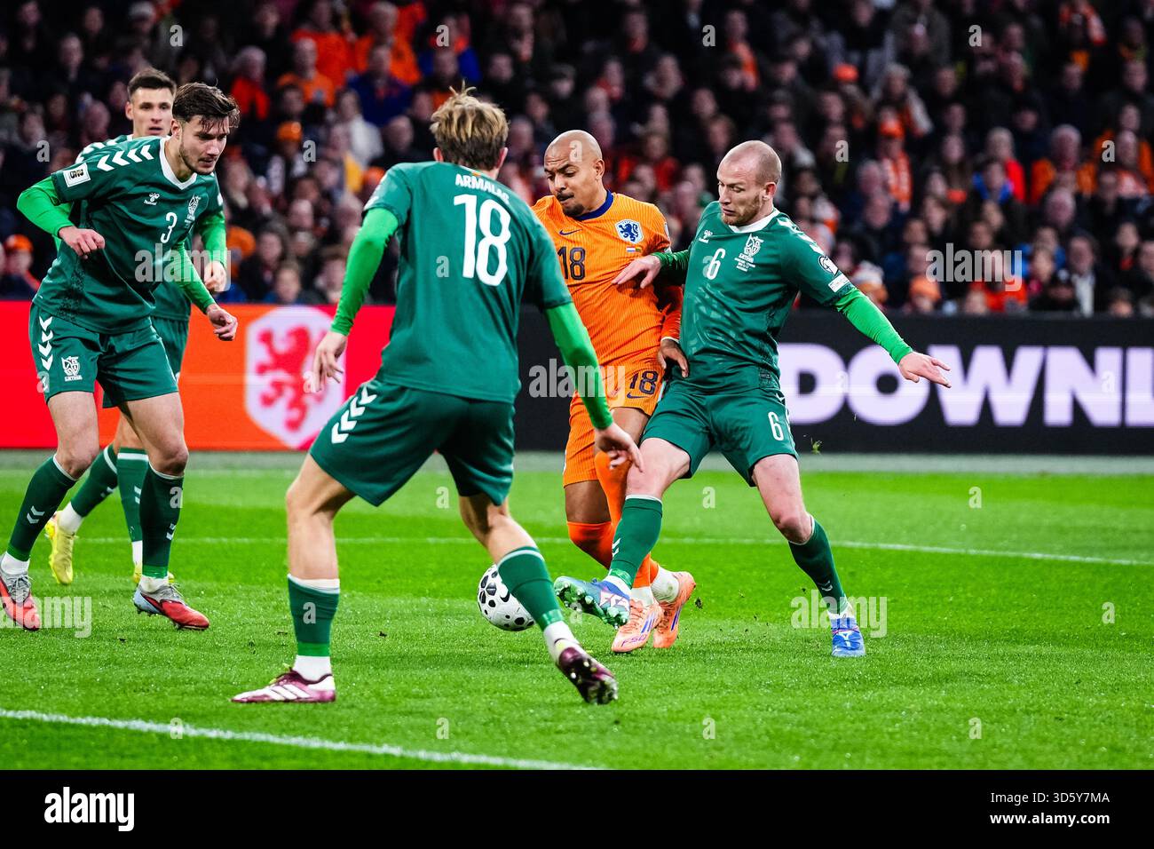 Donyell malen netherlands national hi-res stock photography and images ...