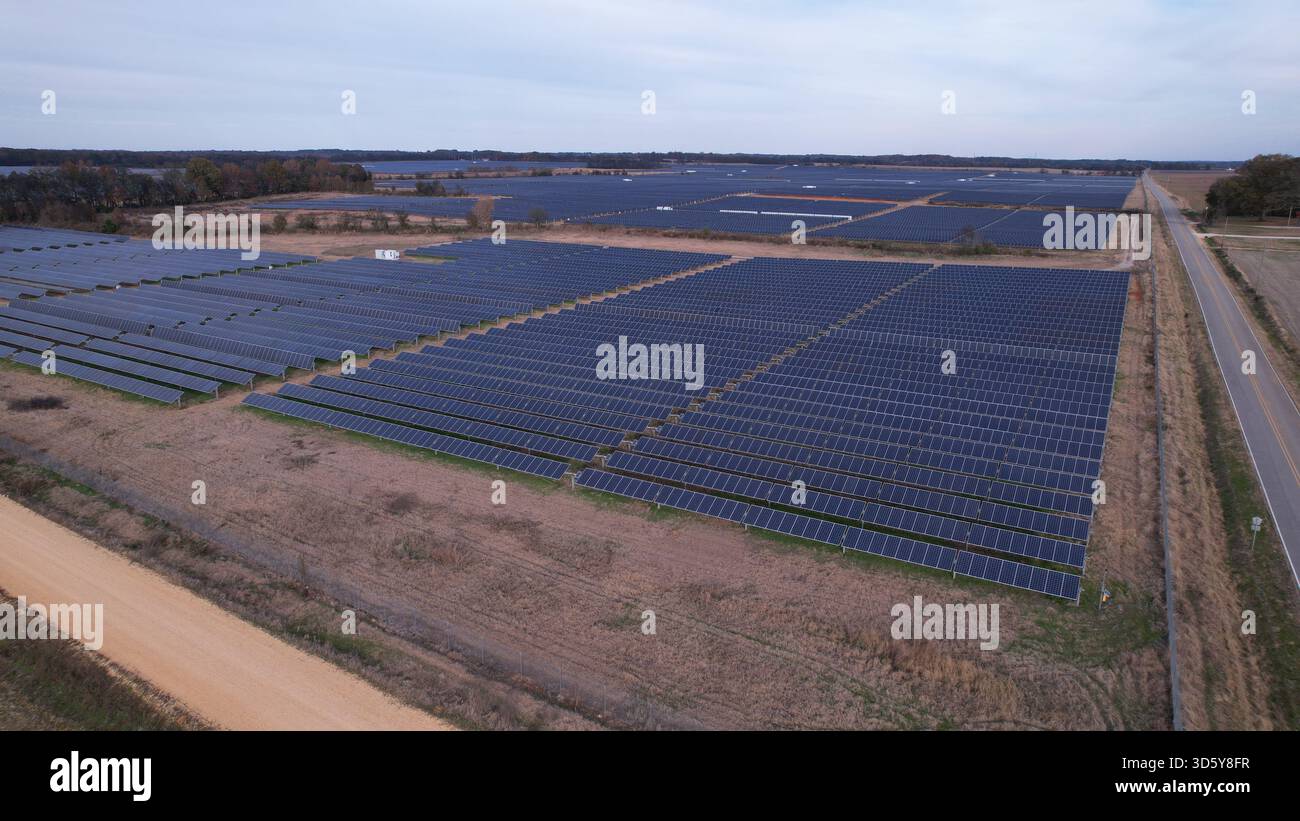Solar power plant inverter station hi-res stock photography and images ...