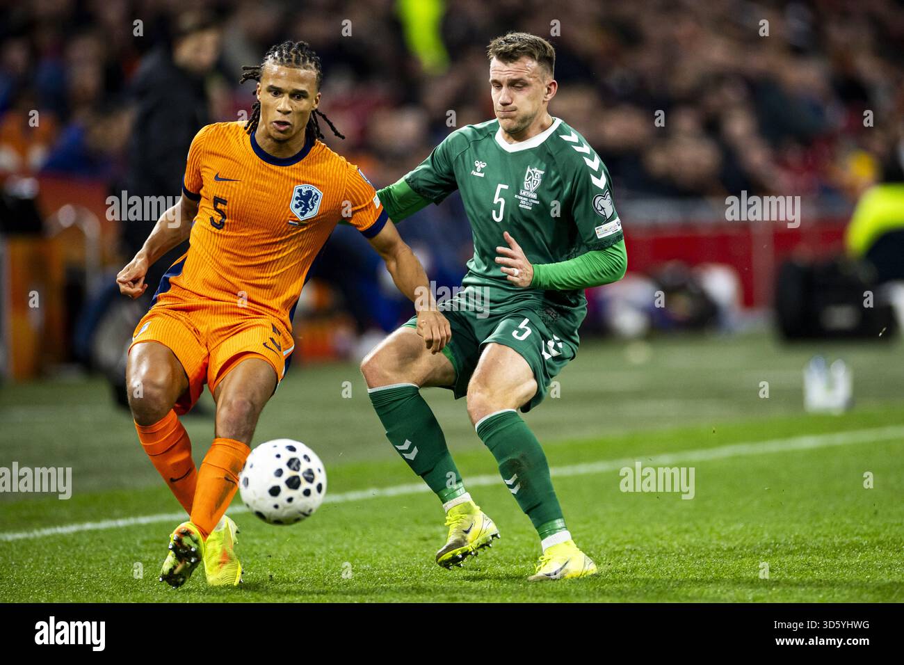 AMSTERDAM - (l-r) Nathan Ake of the Netherlands, Markas Beneta of ...
