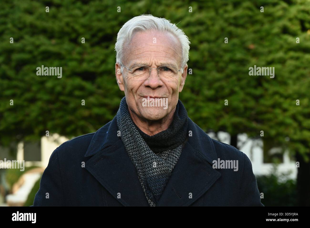 Schauspieler Klaus J. Behrendt Kommissar Max Ballauf posiert am Set des ...