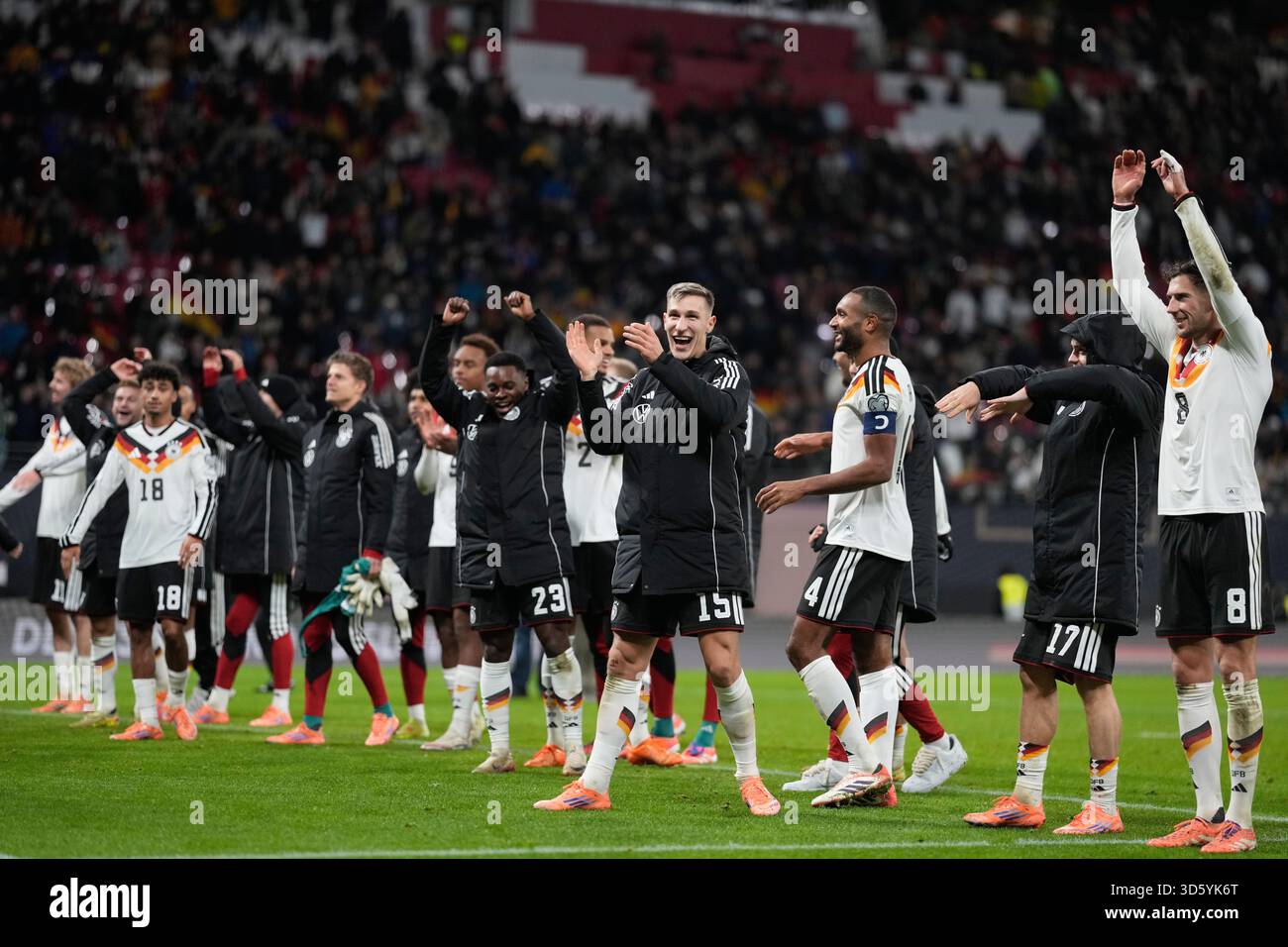 German players celebrate qualifying for the World Cup after beating ...