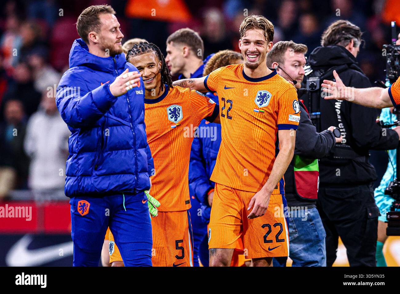 AMSTERDAM, NETHERLANDS - NOVEMBER 17: Nathan Ake of Netherlands ...