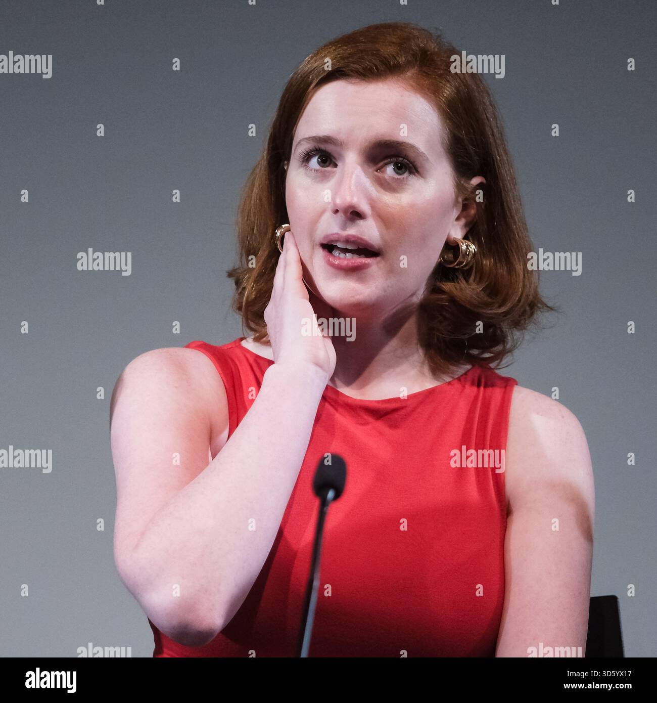 London, UK. 17 November 2025. Hannah Onslow on stage at Mark Kermode in ...