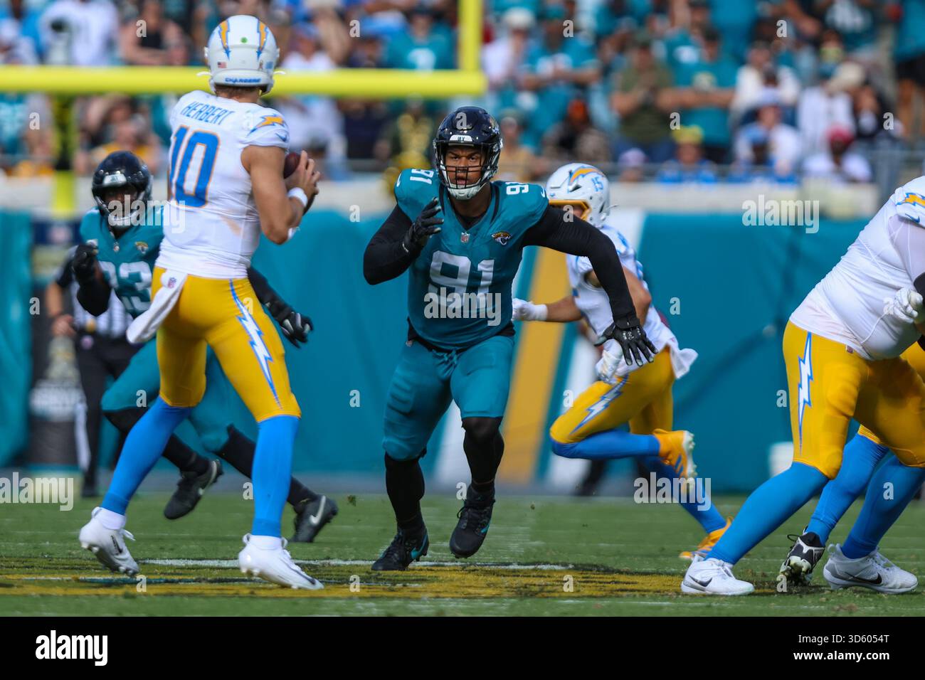 Jacksonville Jaguars defensive tackle Arik Armstead (91) rushes during ...