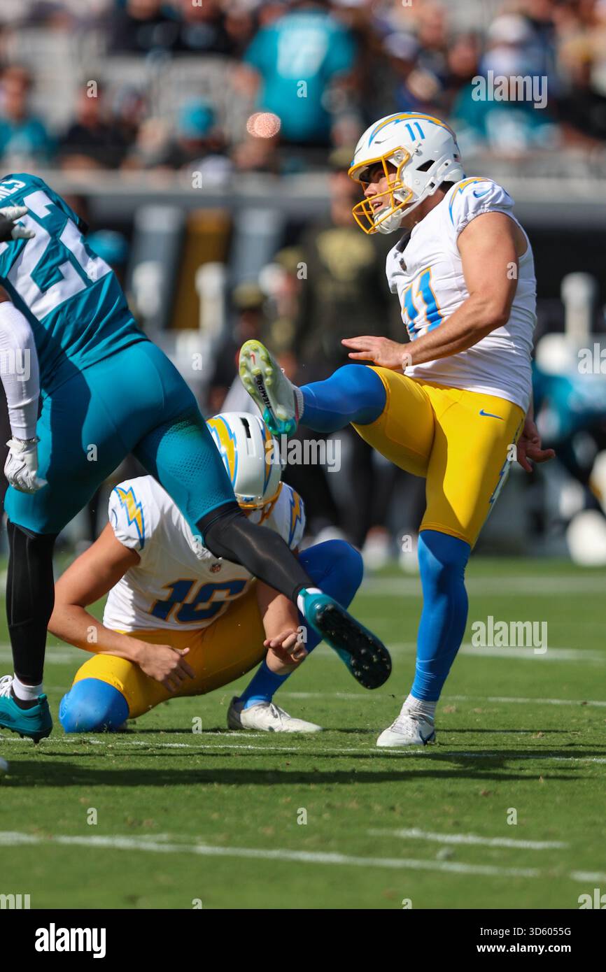 Los Angeles Chargers place kicker Cameron Dicker (11) kicks a field ...