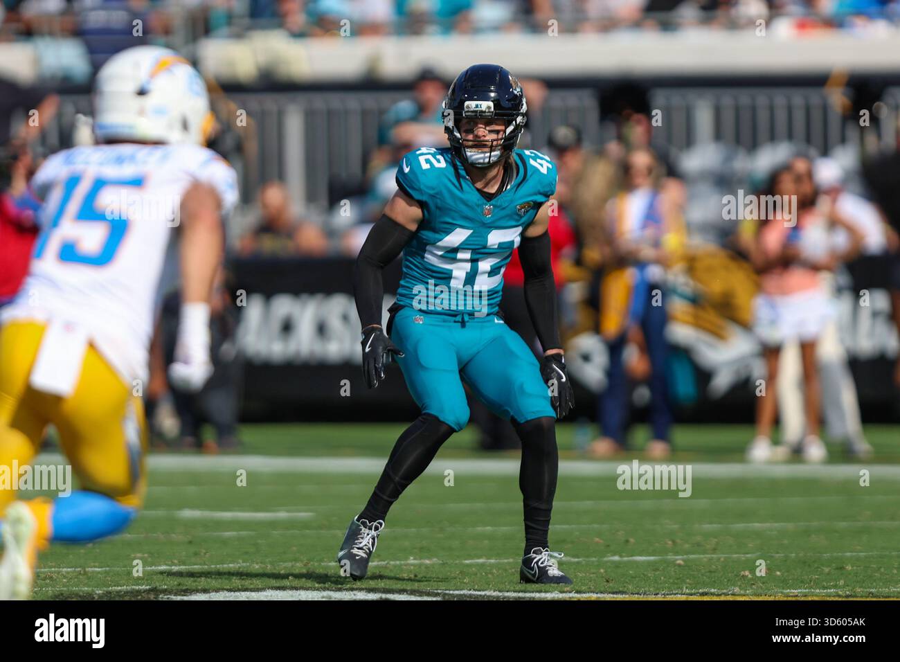 Jacksonville Jaguars safety Andrew Wingard (42) watches the play ...