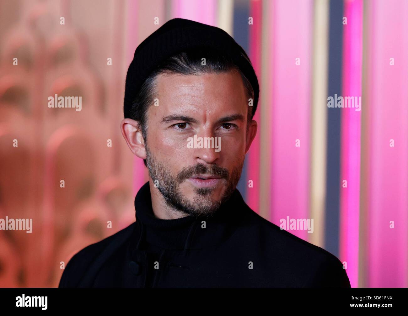 Jonathan bailey in wicked hi-res stock photography and images - Alamy