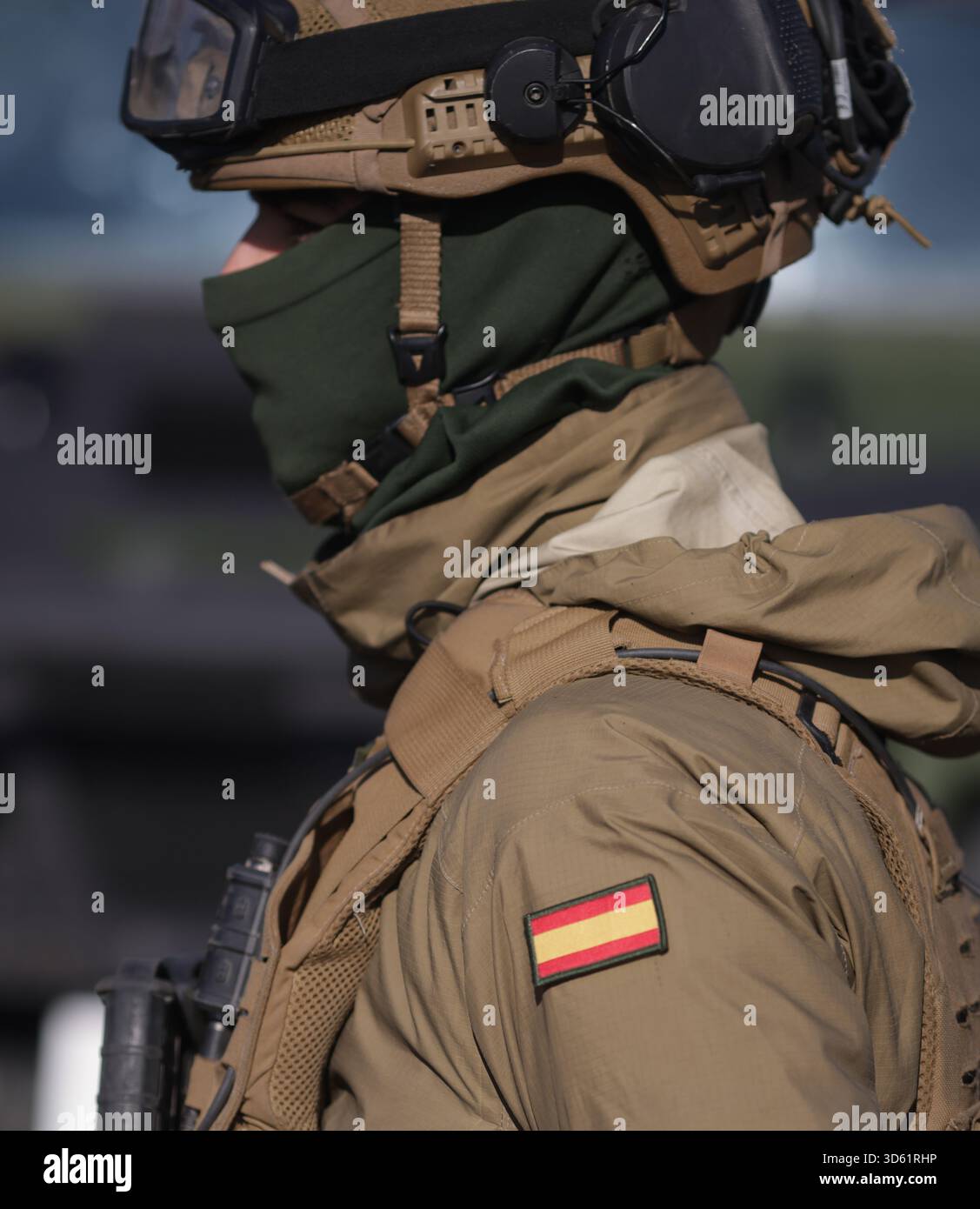 Spanish soldier in combat gear during a NATO Multinational Exercise ...