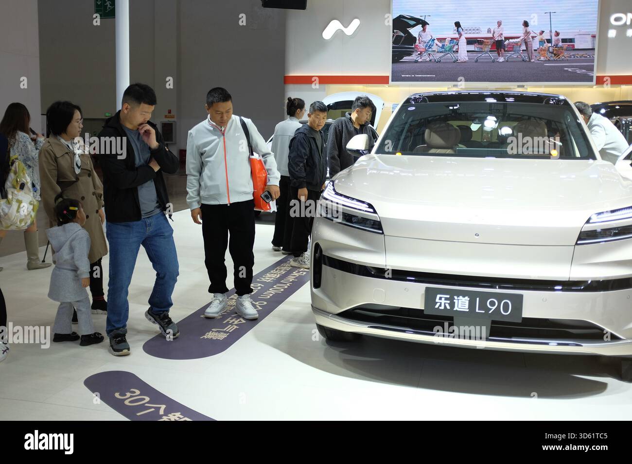 **CHINESE MAINLAND, HONG KONG, MACAU AND TAIWAN OUT** New energy cars ...