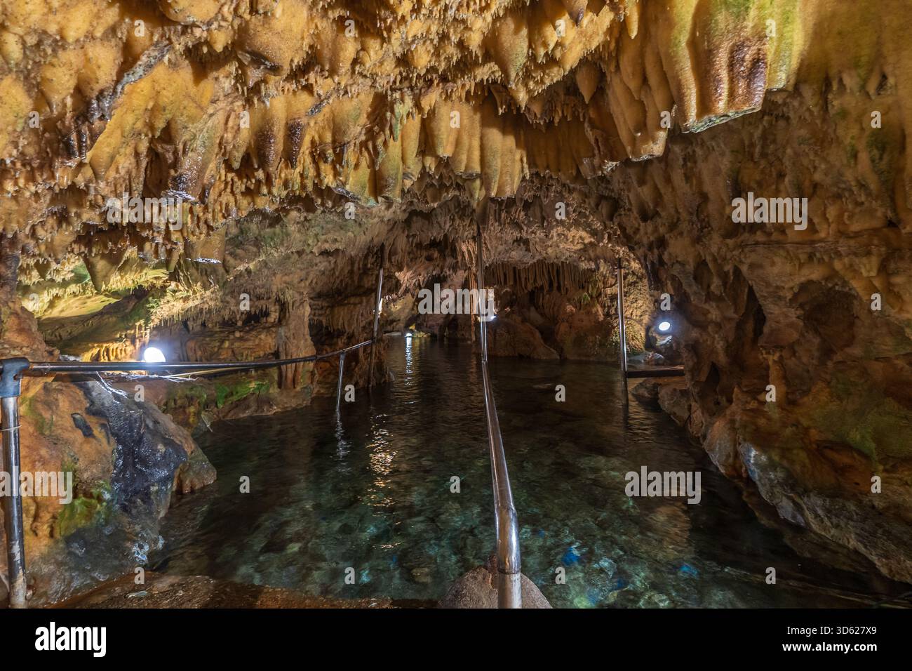 Diros caves greece hi-res stock photography and images - Alamy