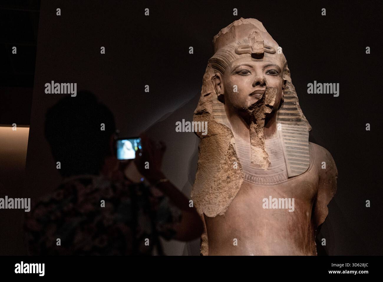 The Colossal statue of Tutankhamun on display at the “Ancient Egypt Unveiled: Treasures from ...