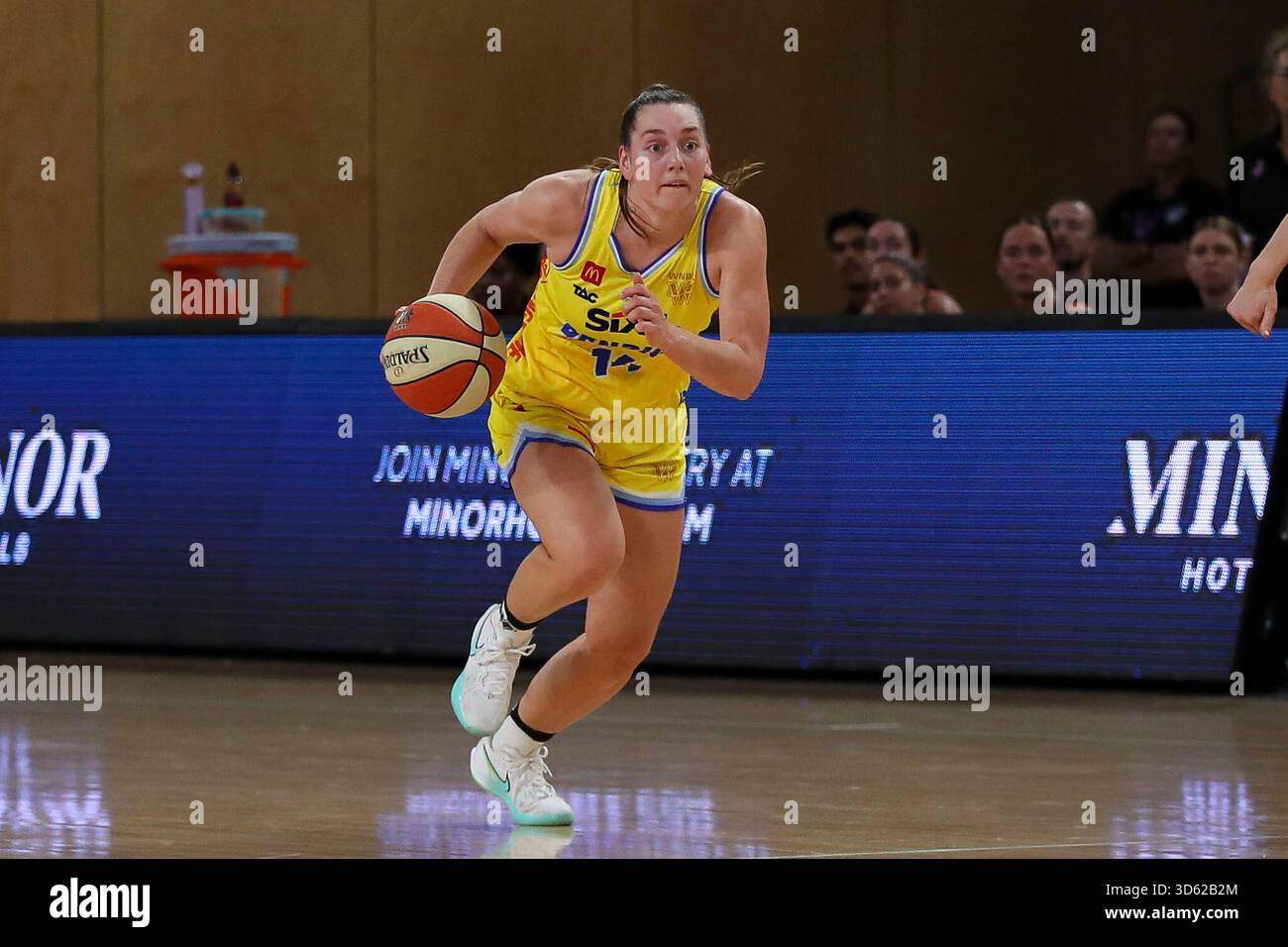 Isobel Borlase of the Spirit during the WNBL Round 5 match between the ...