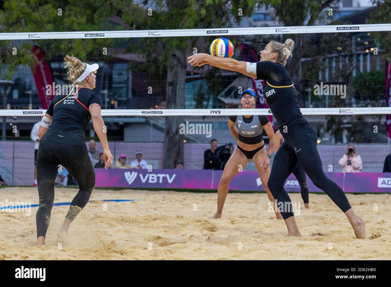 ADELAIDE, AUSTRALIA - NOVEMBER 18: Louisa Lippmann (Player 2 - GER ...