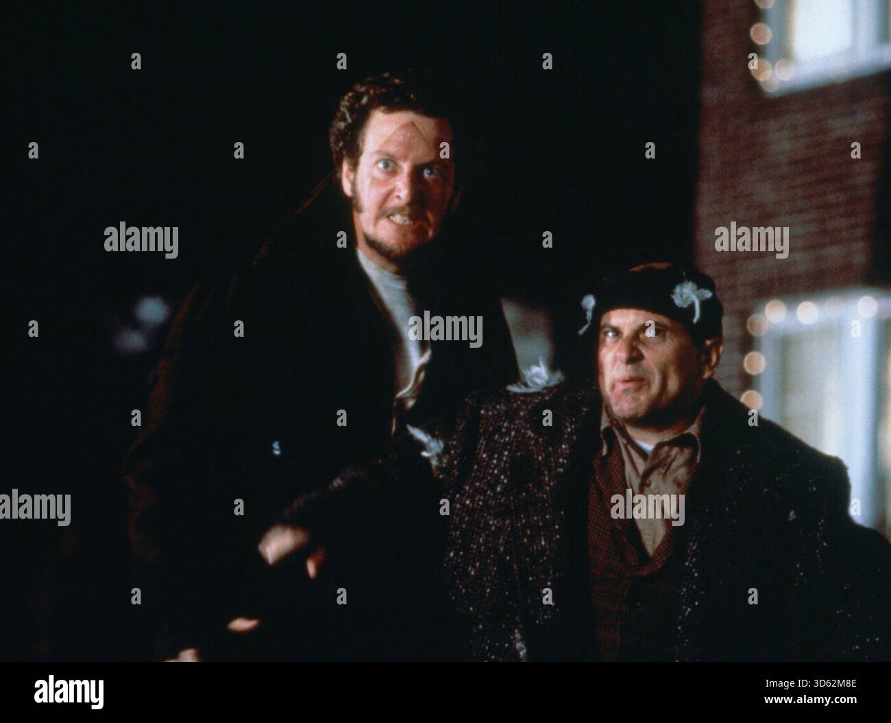 Home Alone is a 1990 American Christmas comedy film directed by Chris ...